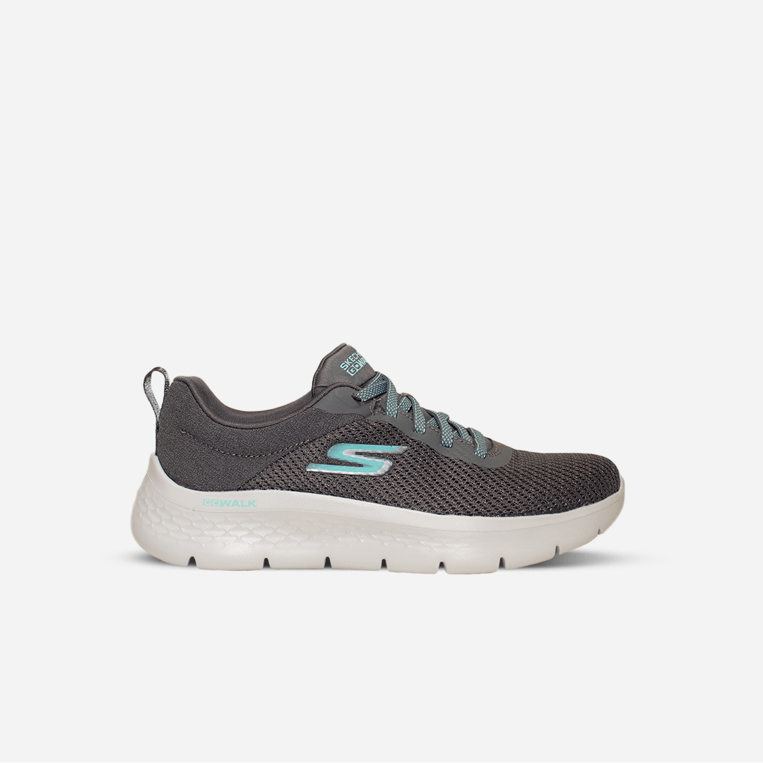 Compra TENIS SKECHERS 124952 CCTQ MUJER en Planeta Sport