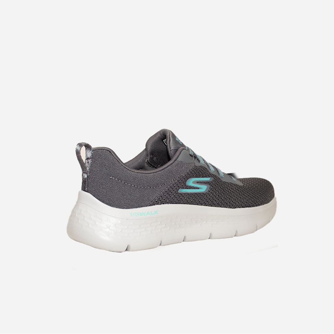 Compra TENIS SKECHERS 124952 CCTQ MUJER en Planeta Sport