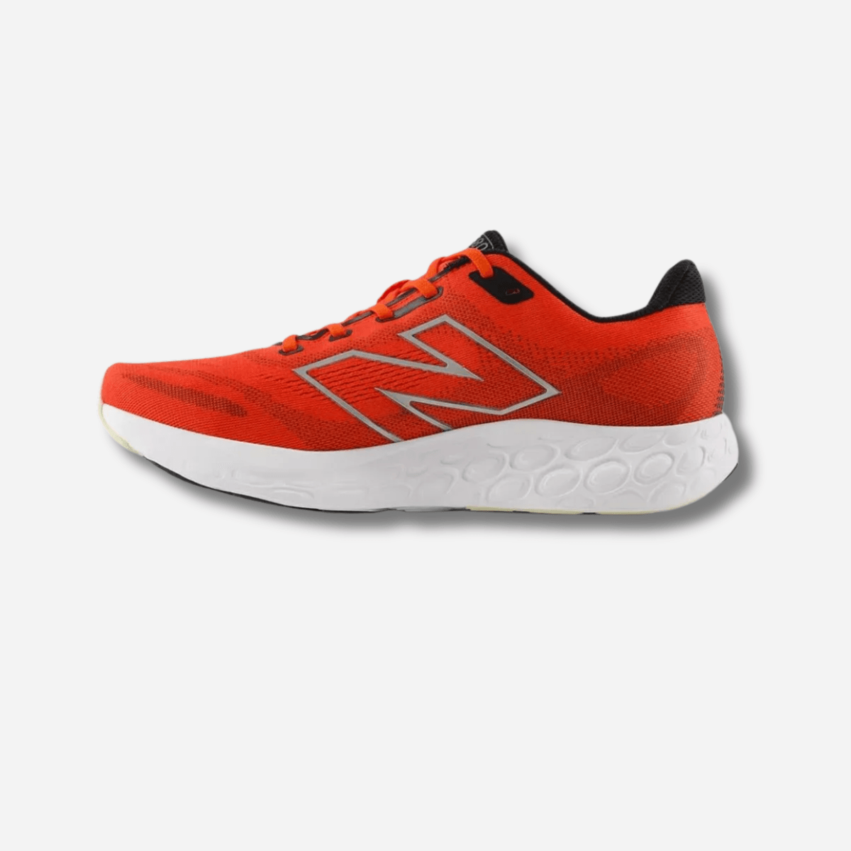 Compra NEW BALANCE en planeta sport